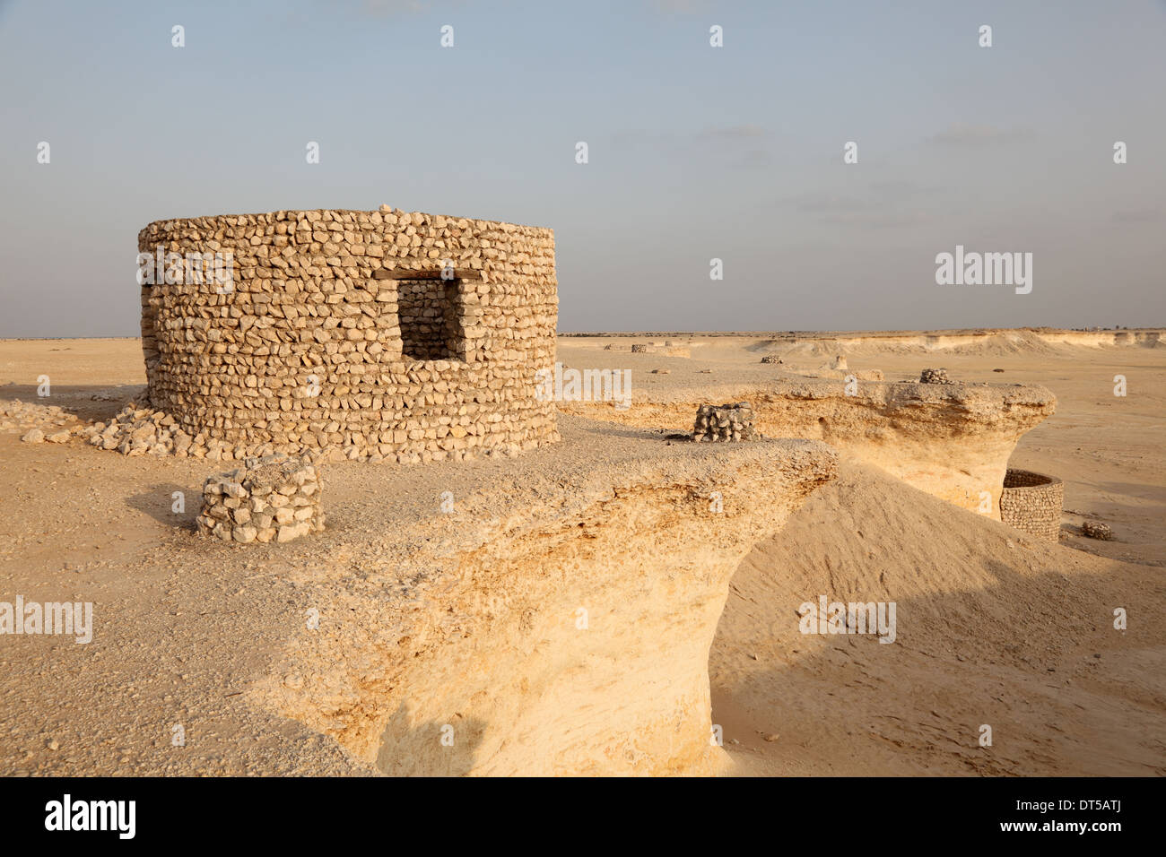 Fort in the desert of Qatar, Middle East Stock Photo - Alamy