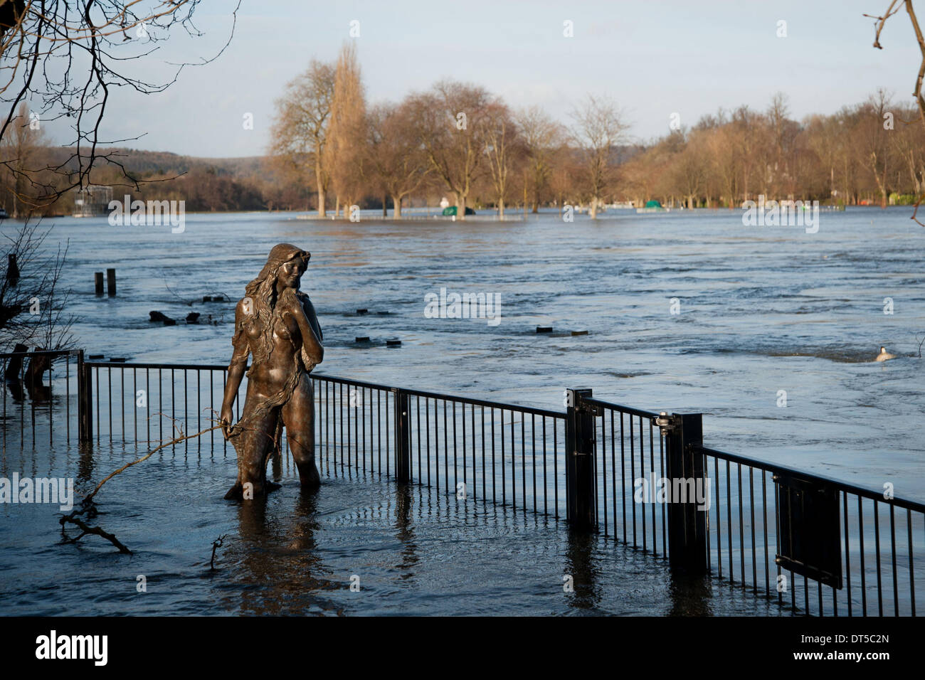 Henley, Oxfordshire, UK. 9th February 2014. . A bronze mermaid ...