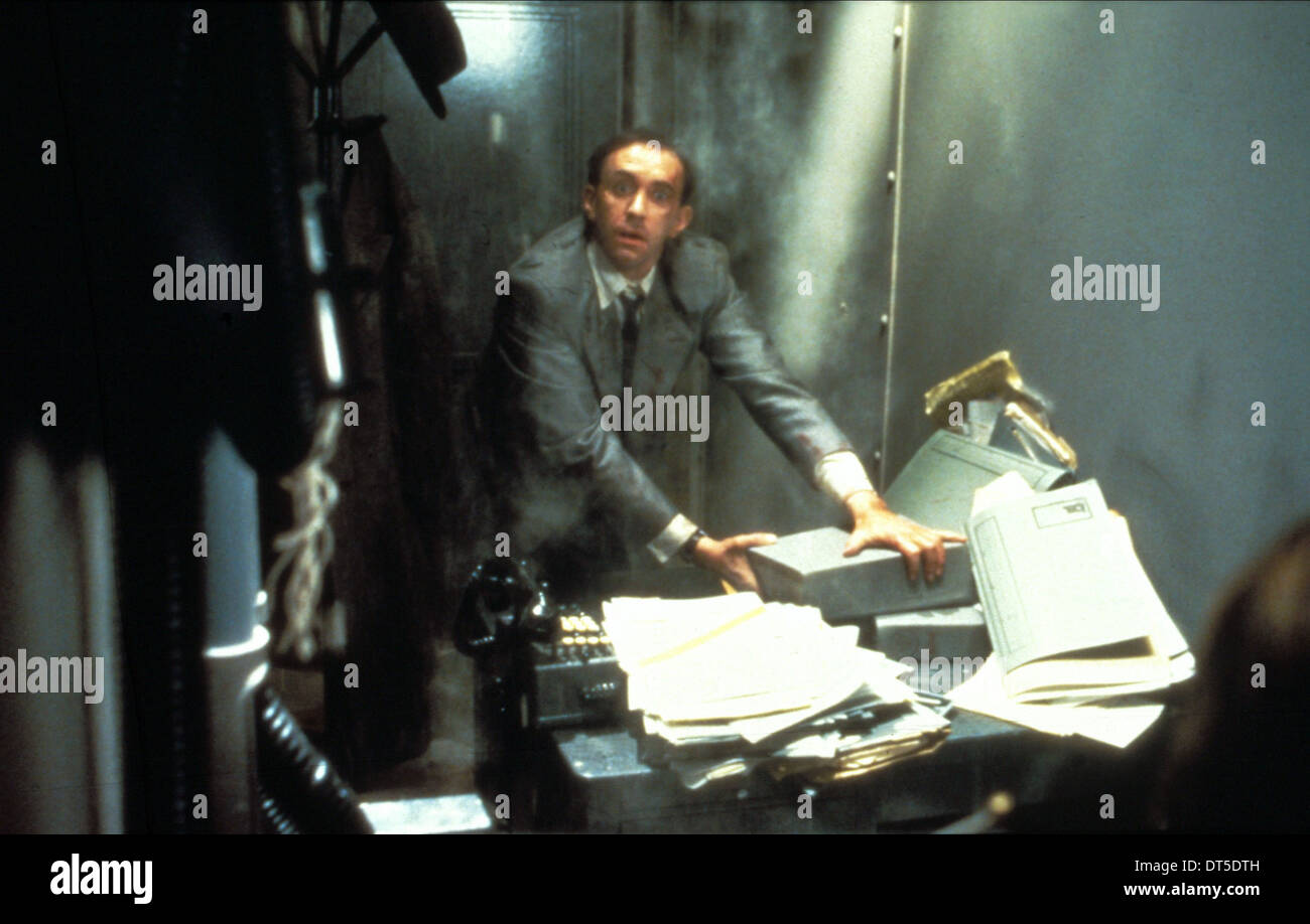 Jonathan Pryce Brazil High Resolution Stock Photography and Images - Alamy