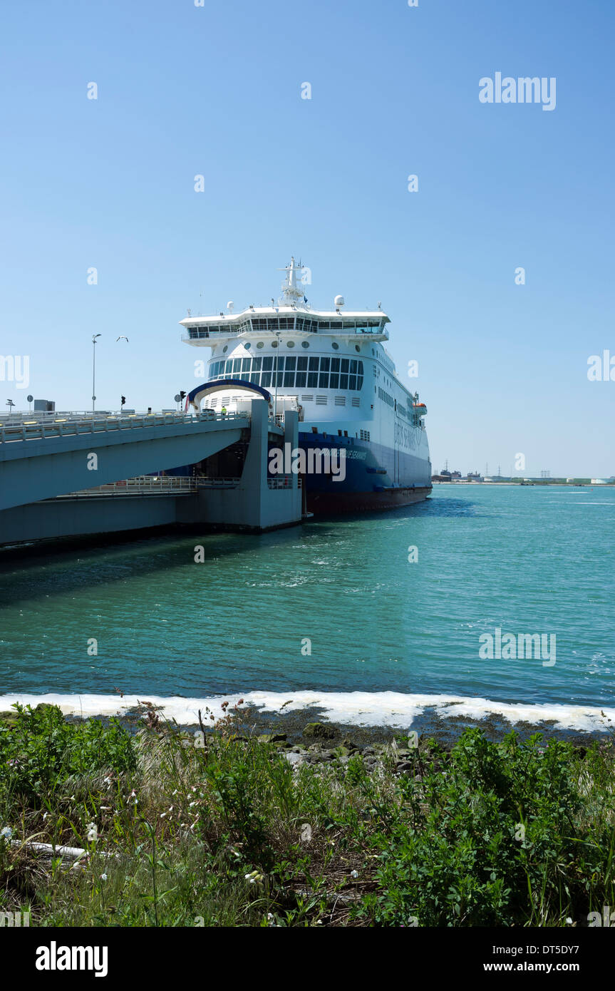 The dfds ferry dunkerque seaways hi-res stock photography and images ...