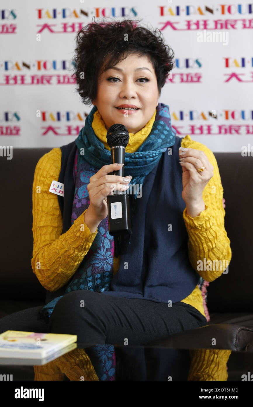 Hong Kong singer and actress Amy Hu, Wu Mei Yee (Hu Mei Yee), 胡美儀 (胡美仪 ...