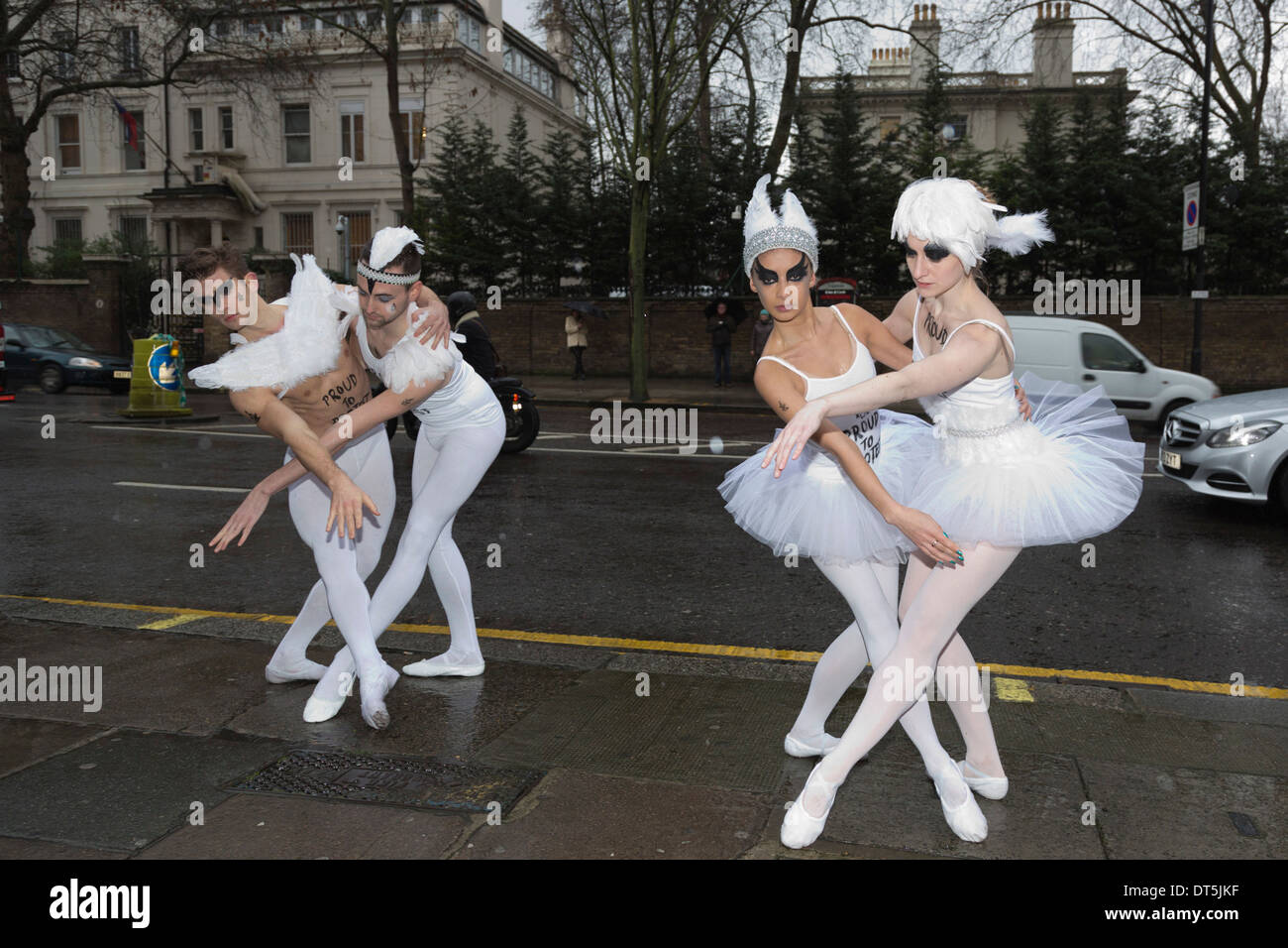 Ballet Dancers protest with Amnesty International for human rights in ...