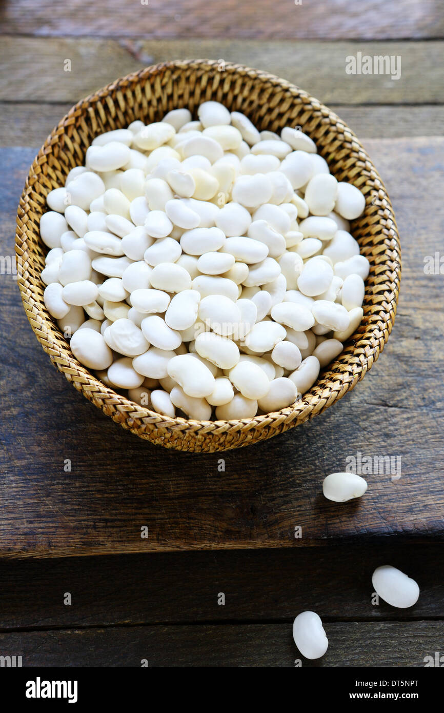 Full of beans hi-res stock photography and images - Alamy