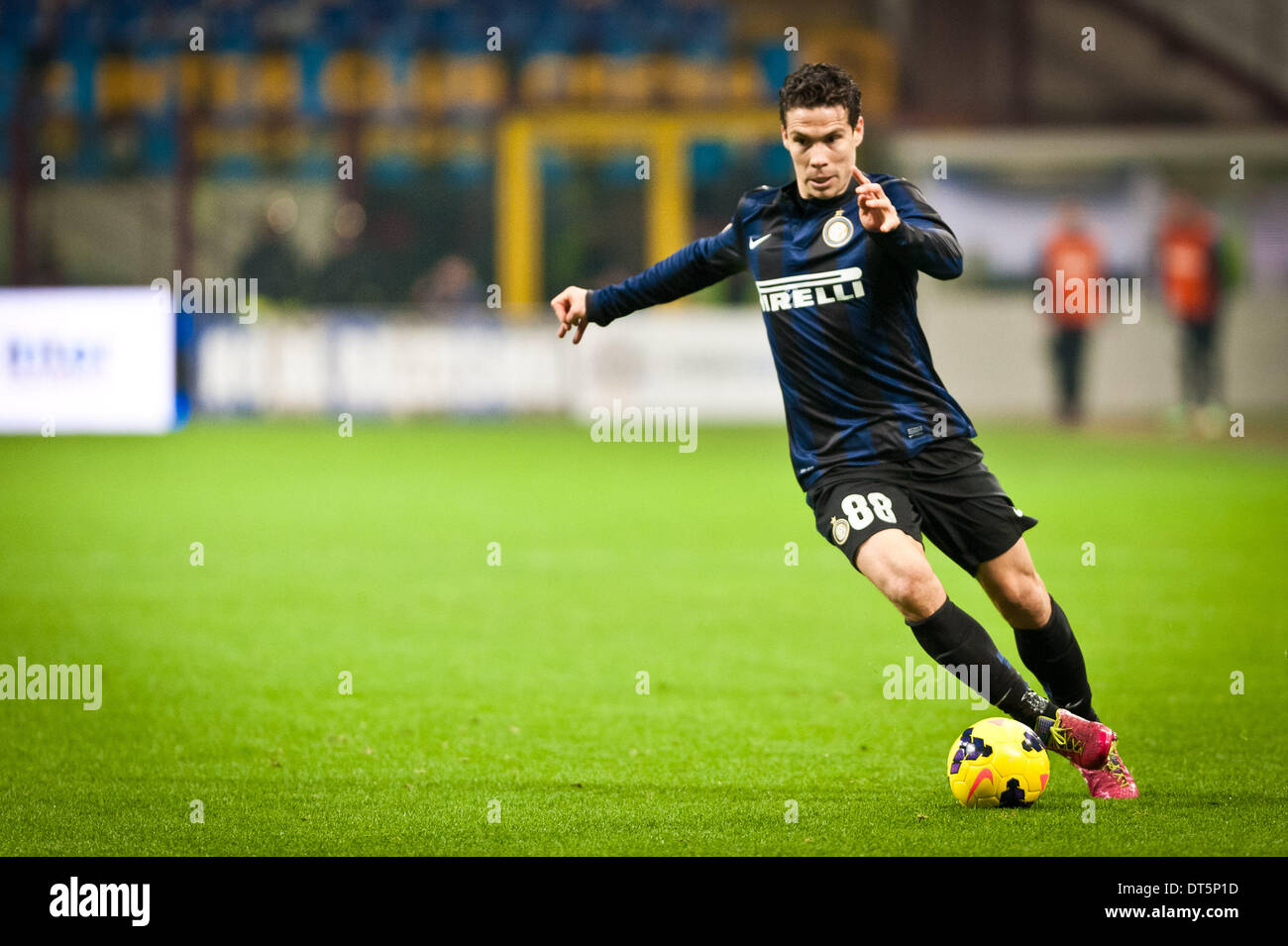 Hernanes inter hi-res stock photography and images - Alamy