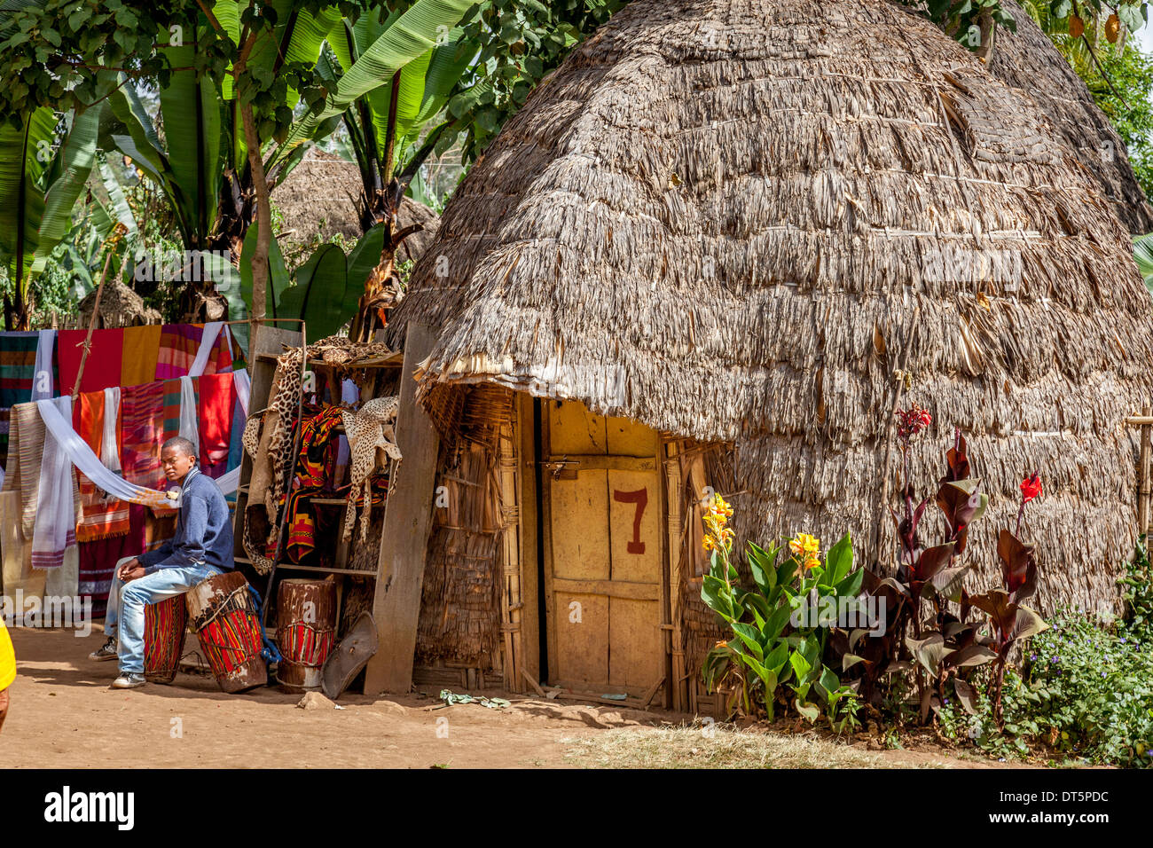 A Traditional Dorze House, Hayzo Village, Arba Minch, Ethiopia Stock ...