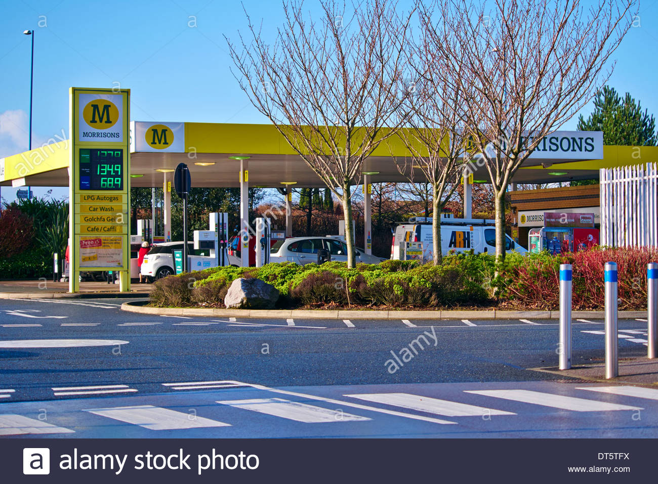 Gas Gasoline Petrol Pumps High Resolution Stock Photography and Images ...