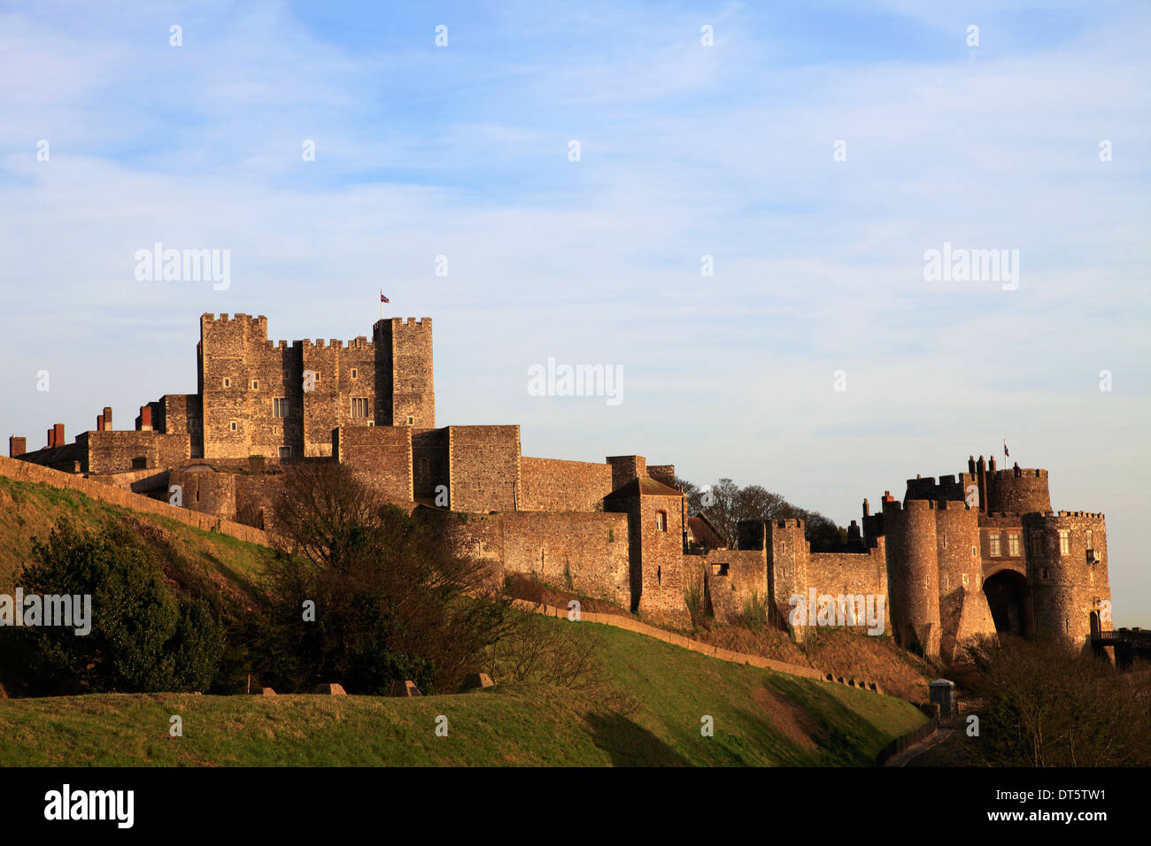 Kent landscape panoramic hi-res stock photography and images - Alamy