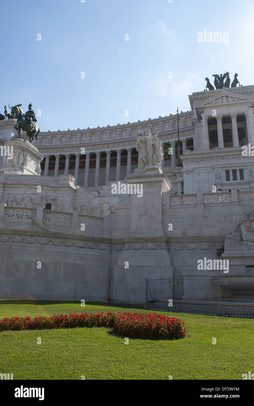 Vittoriale monument in Rome Stock Photo - Alamy