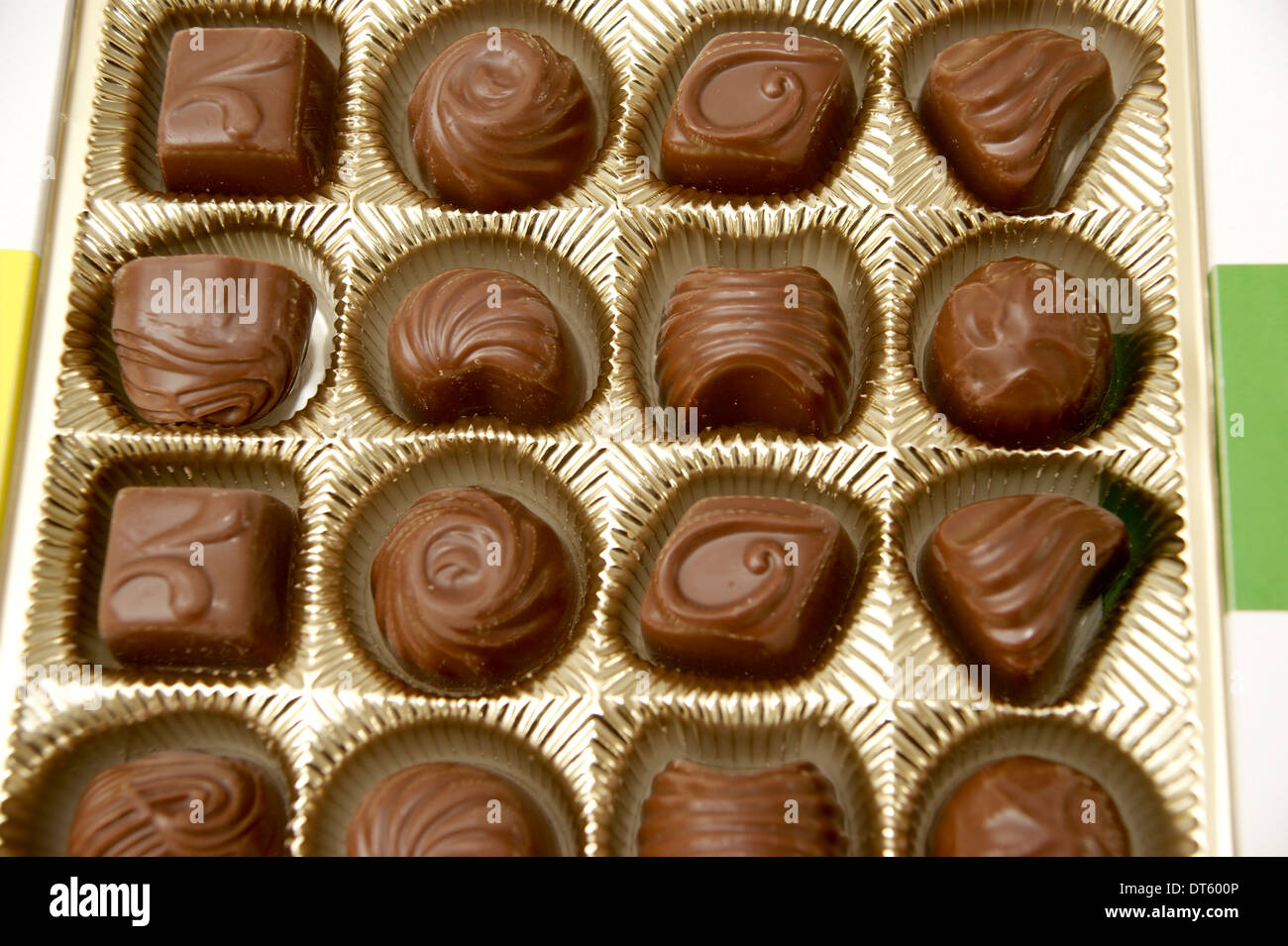 Chocolates and sweets hi-res stock photography and images - Alamy