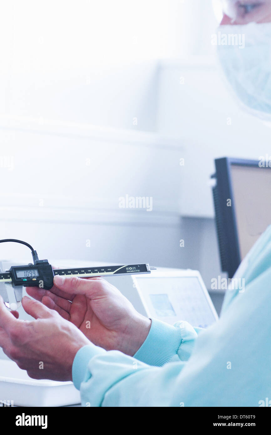 Sc laboratory hi-res stock photography and images - Alamy