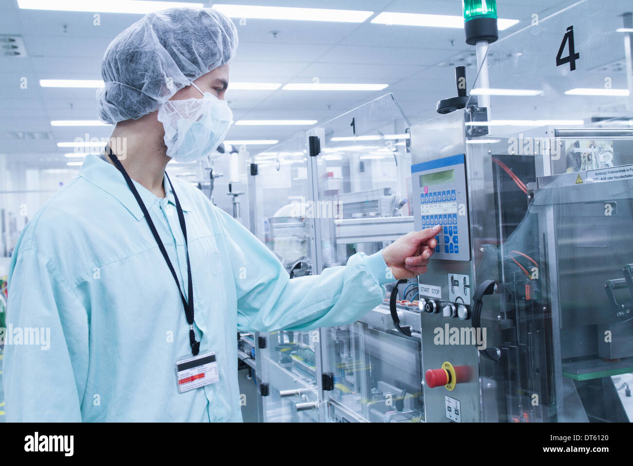 Checking reading hi-res stock photography and images - Alamy