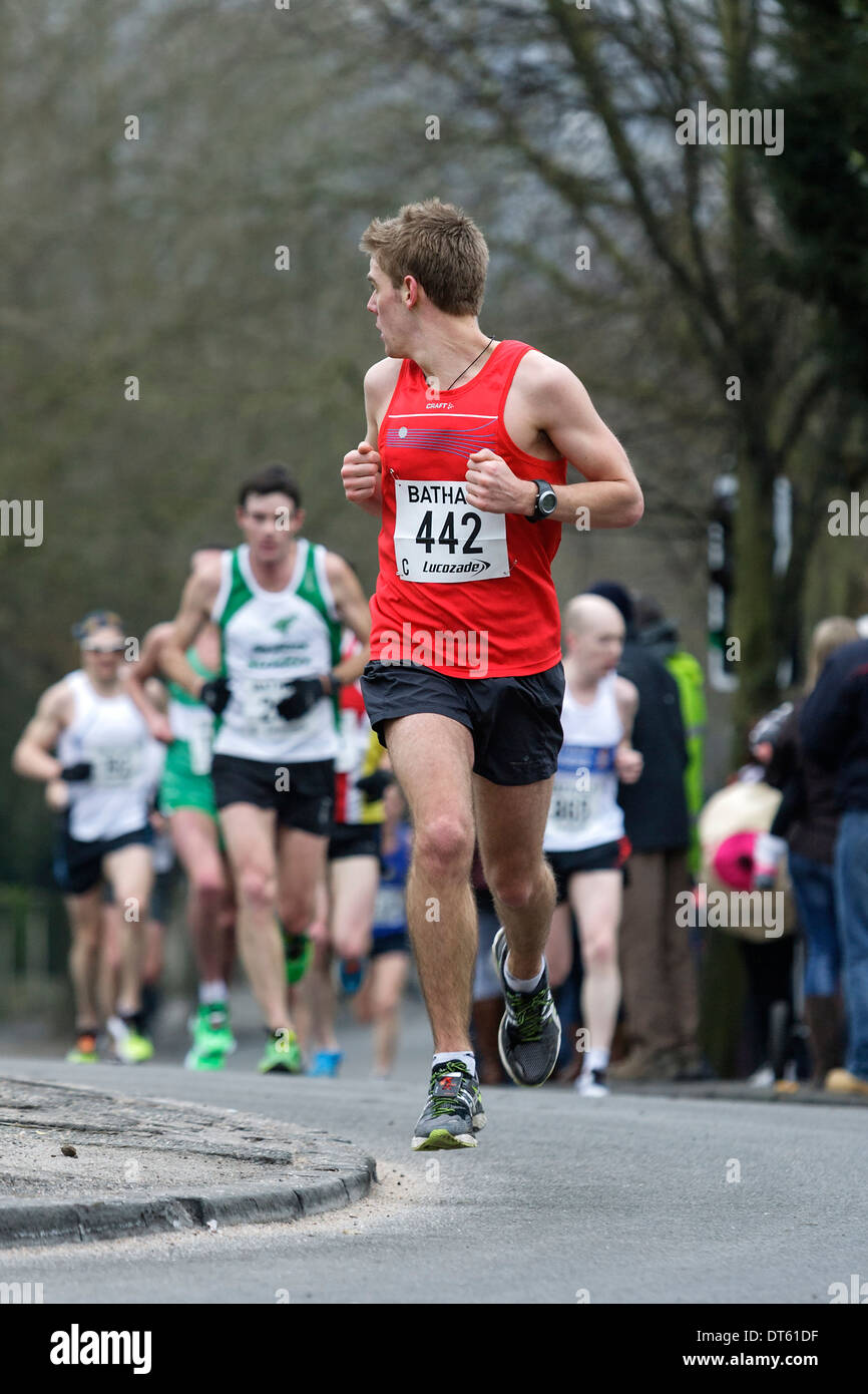 Runner running road race runners hi-res stock photography and images ...
