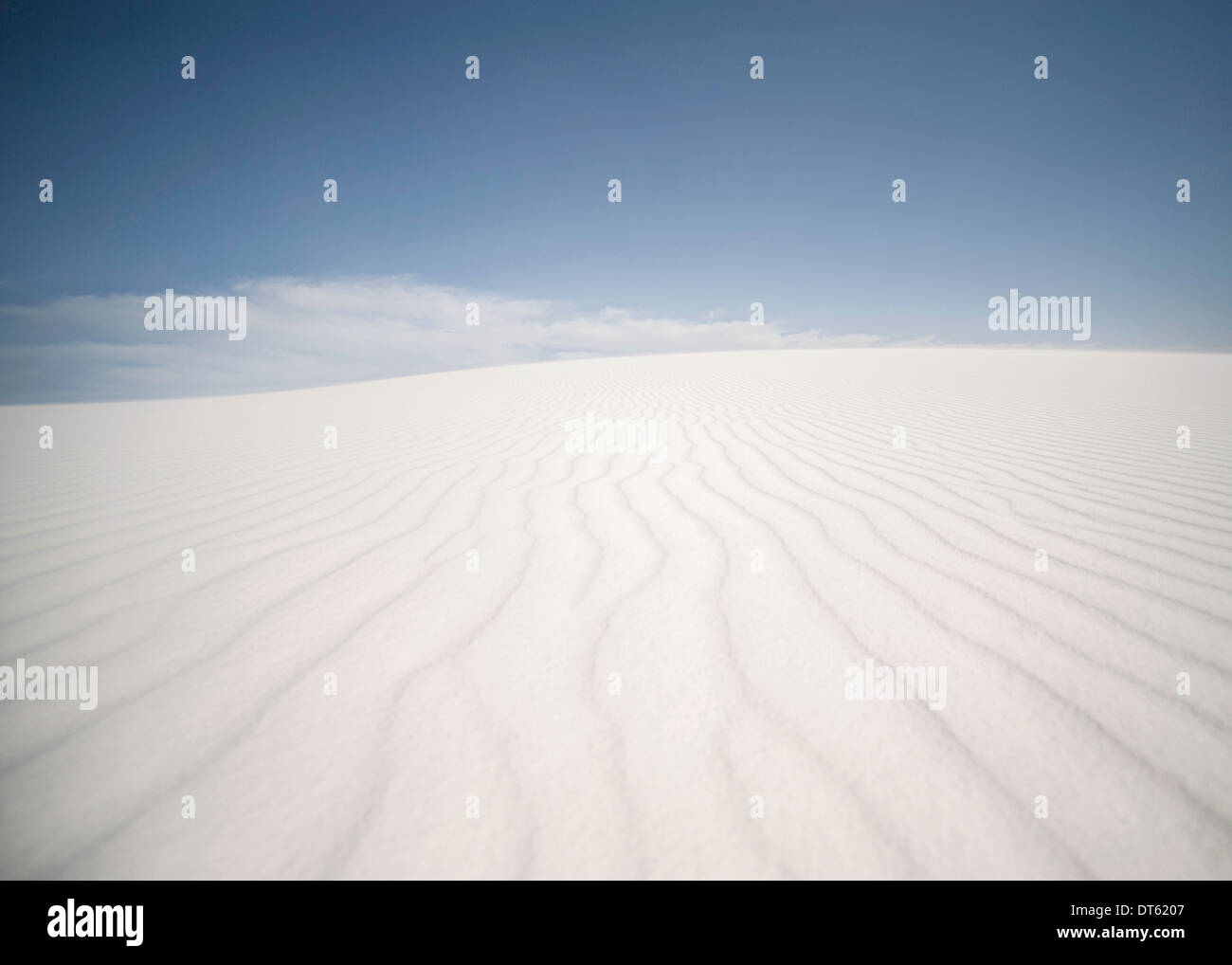 Rippling sand dune, White sands, New Mexico, USA Stock Photo - Alamy
