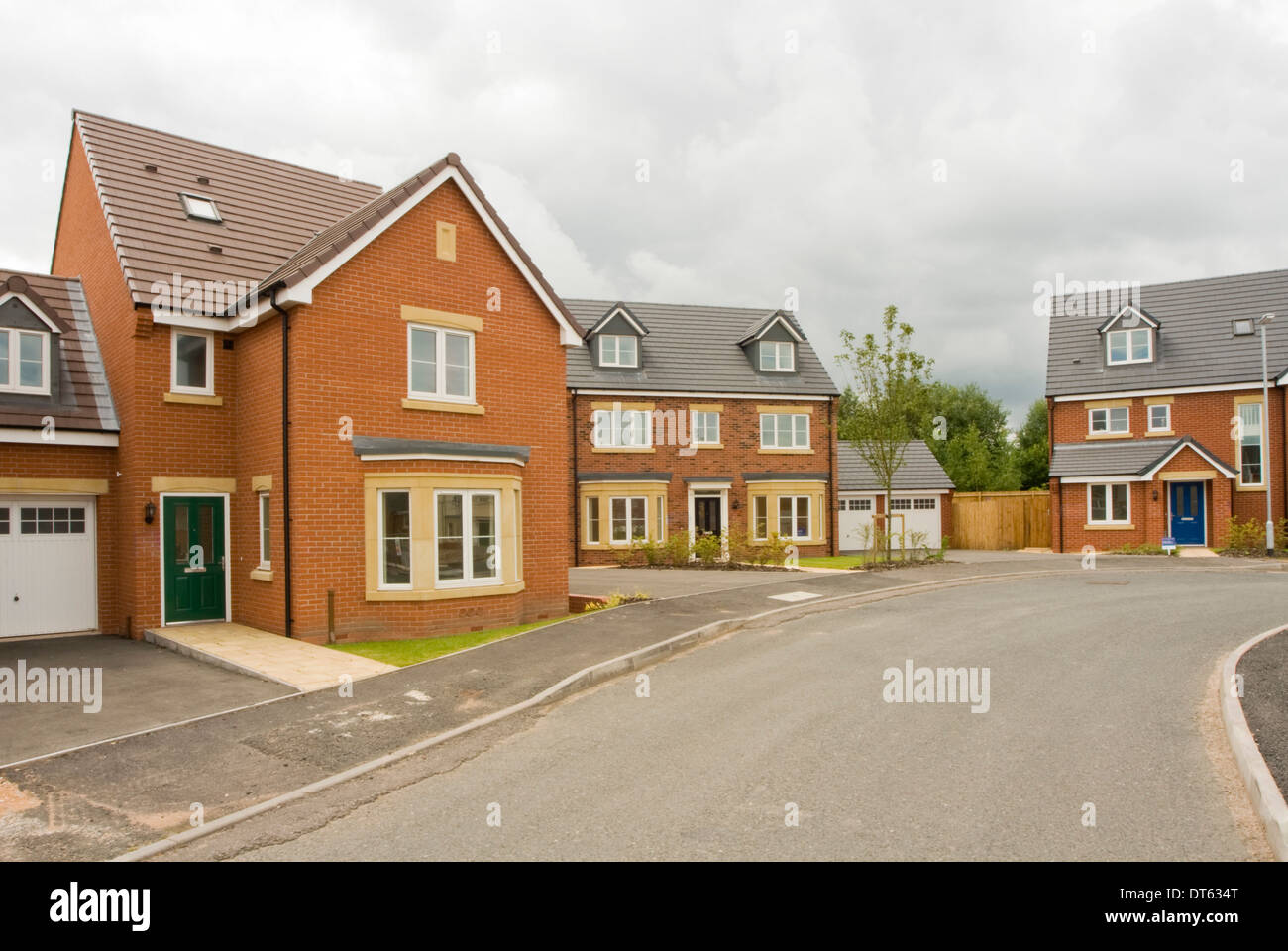 New house build red brick hi-res stock photography and images - Alamy