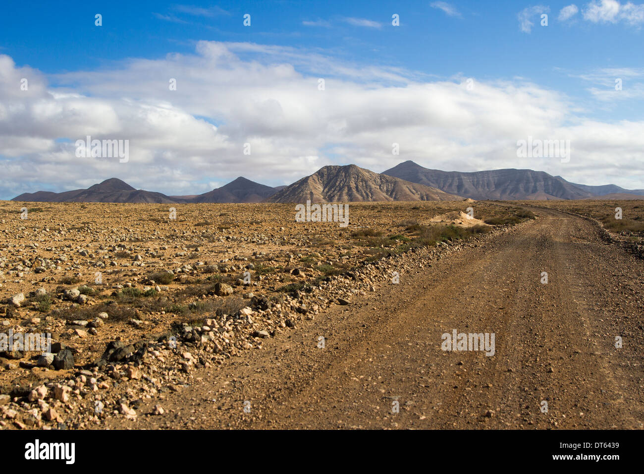 Island spain fuerteventura road dirt hi-res stock photography and ...