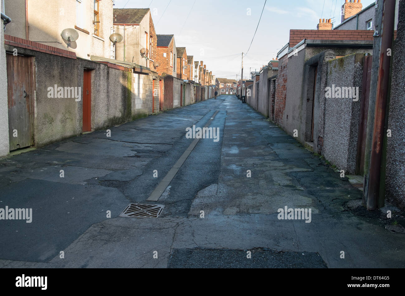Back Street Scenes Stock Photo - Alamy