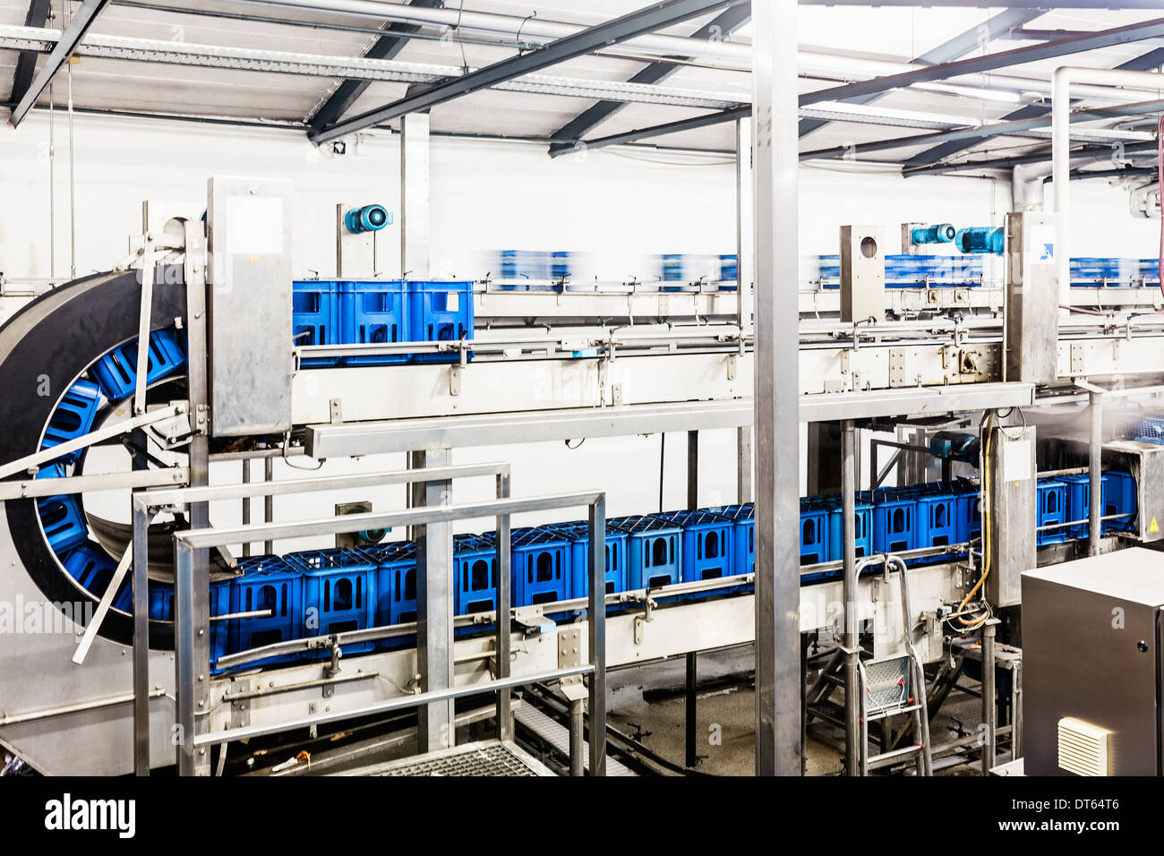 Conveyor structures hi-res stock photography and images - Alamy