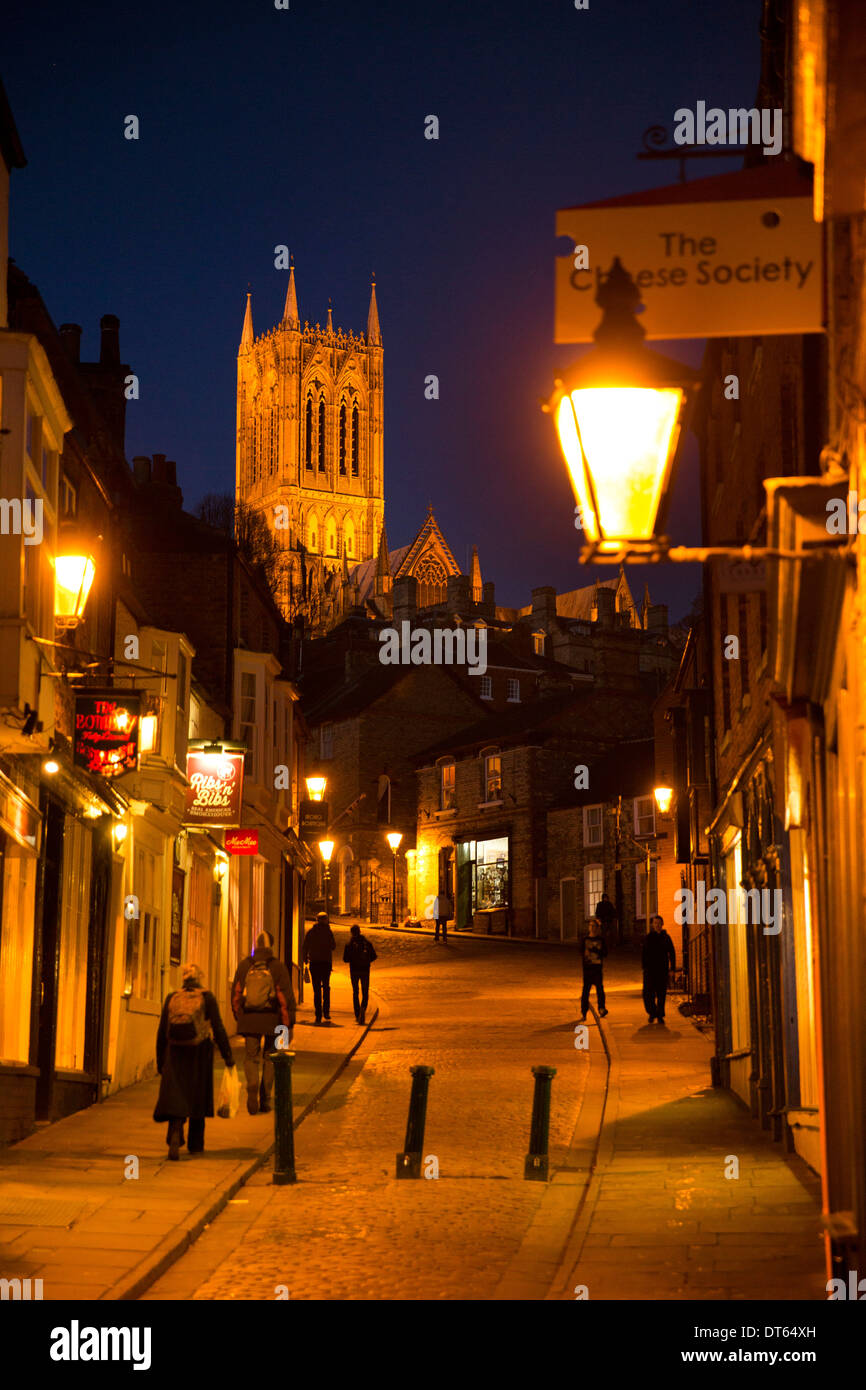 Looking Up To Lincoln Cathedral Hi res Stock Photography And Images Alamy