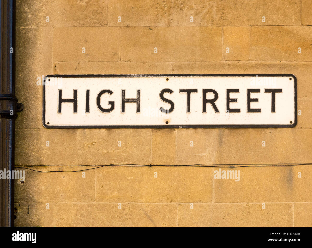Stone high street sign hi-res stock photography and images - Alamy