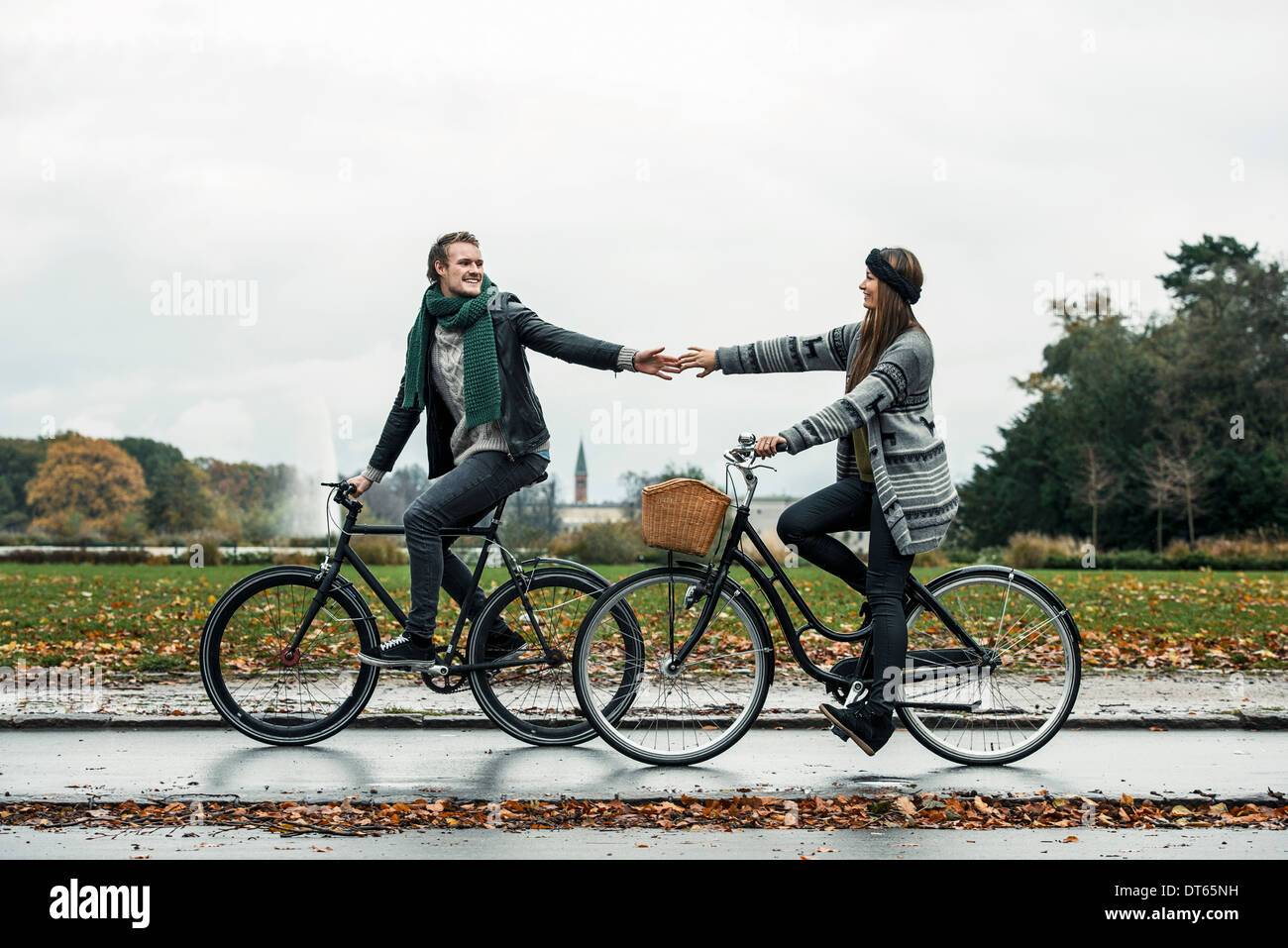 Cycling on street hi-res stock photography and images - Alamy