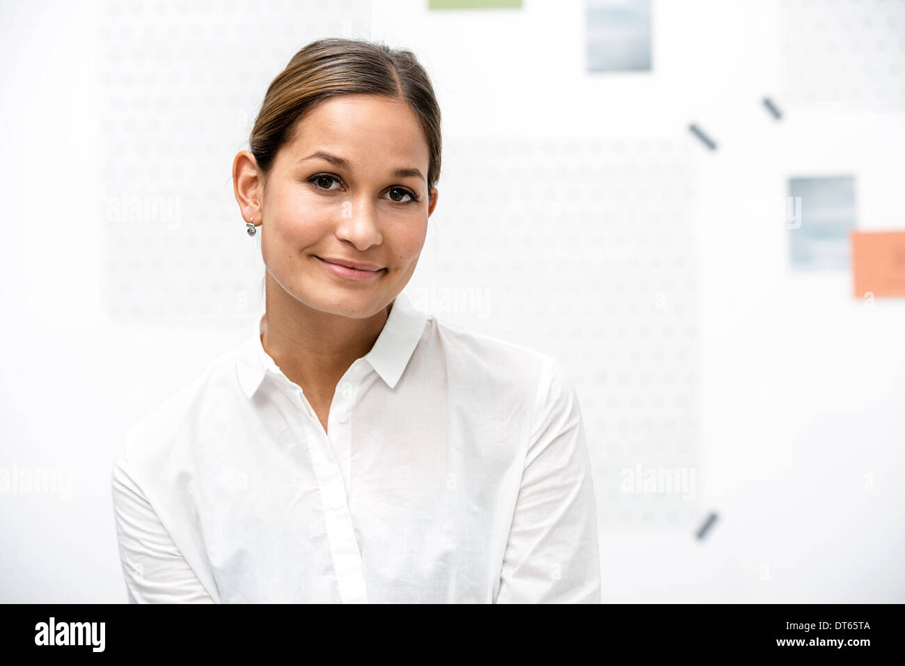 Portrait of business woman Stock Photo - Alamy