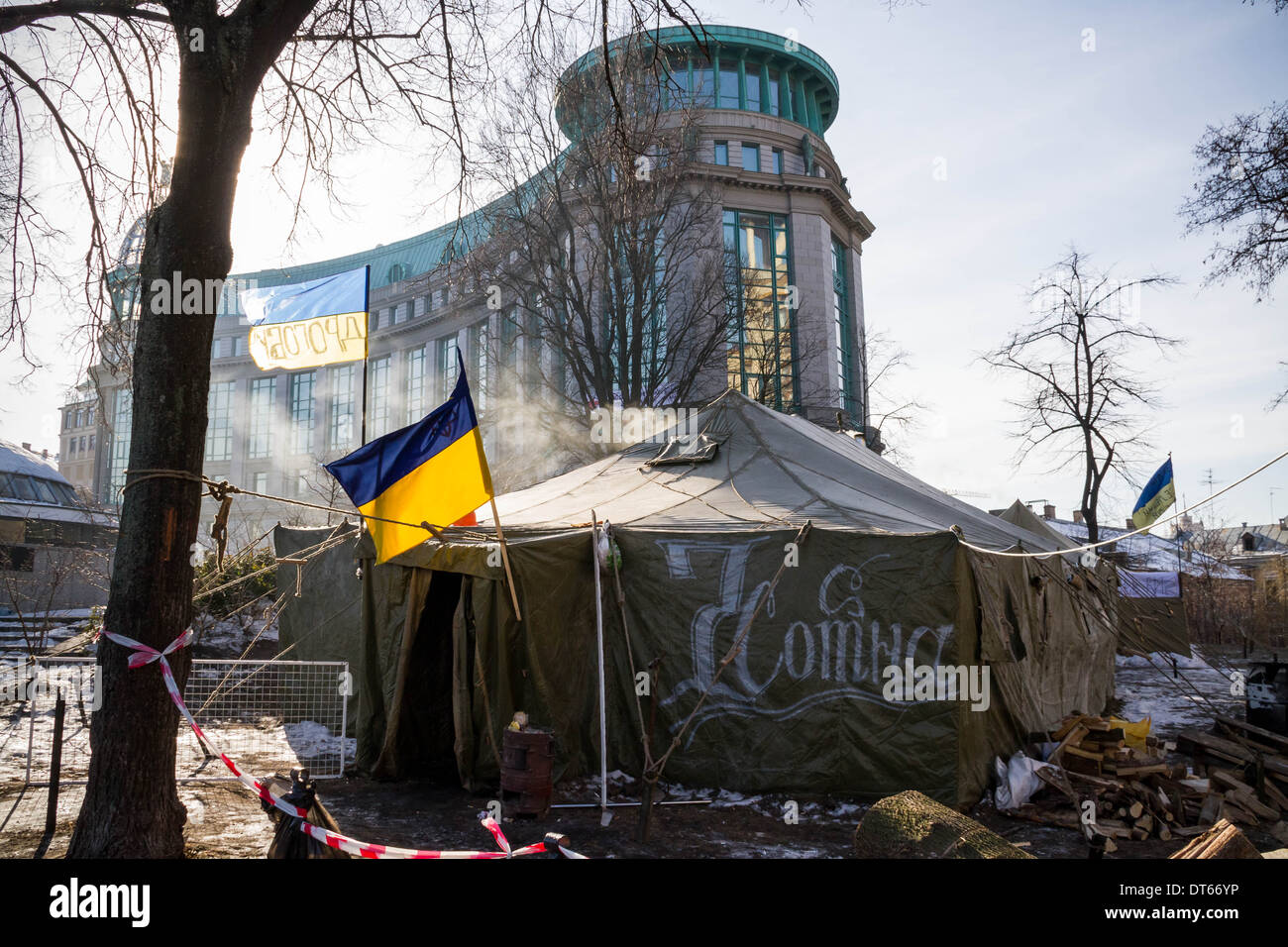 Euromaidan 2014 protests in Kiev, Ukraine Stock Photo - Alamy