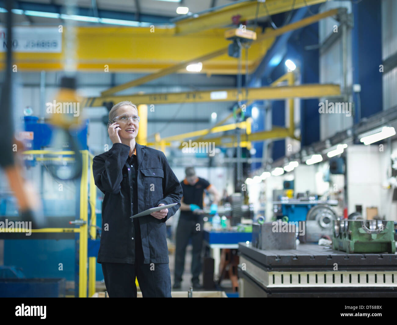 Mobile team hi-res stock photography and images - Alamy