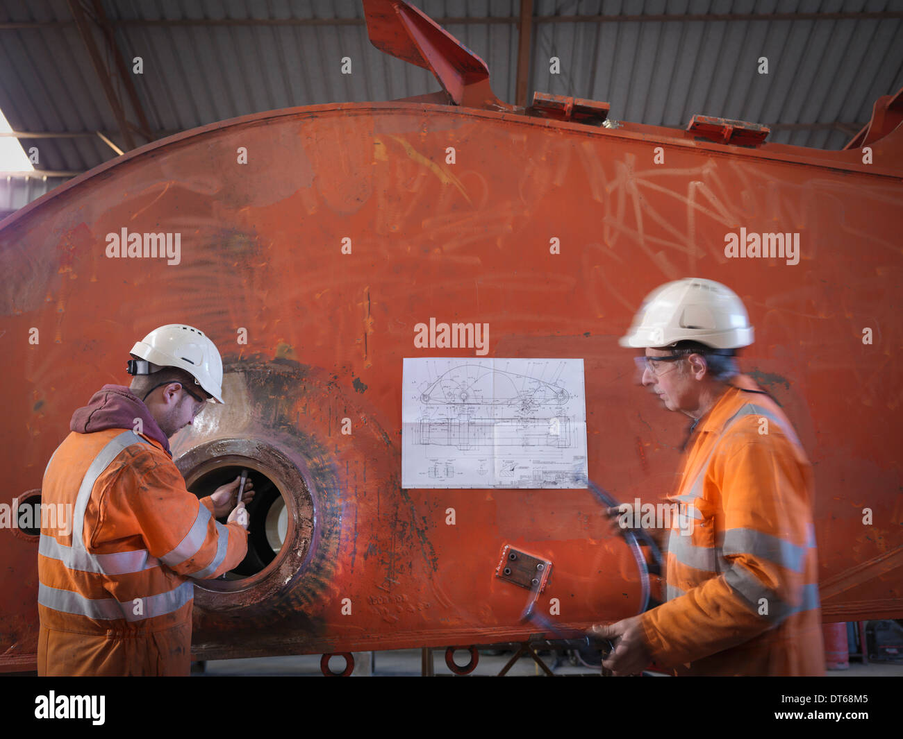 Excavator working hi-res stock photography and images - Alamy