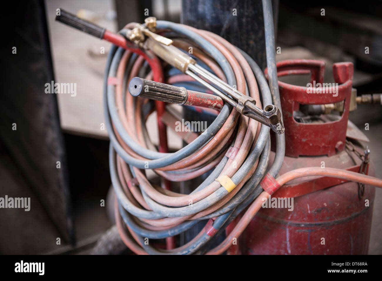 Acetylene torches hi-res stock photography and images - Alamy