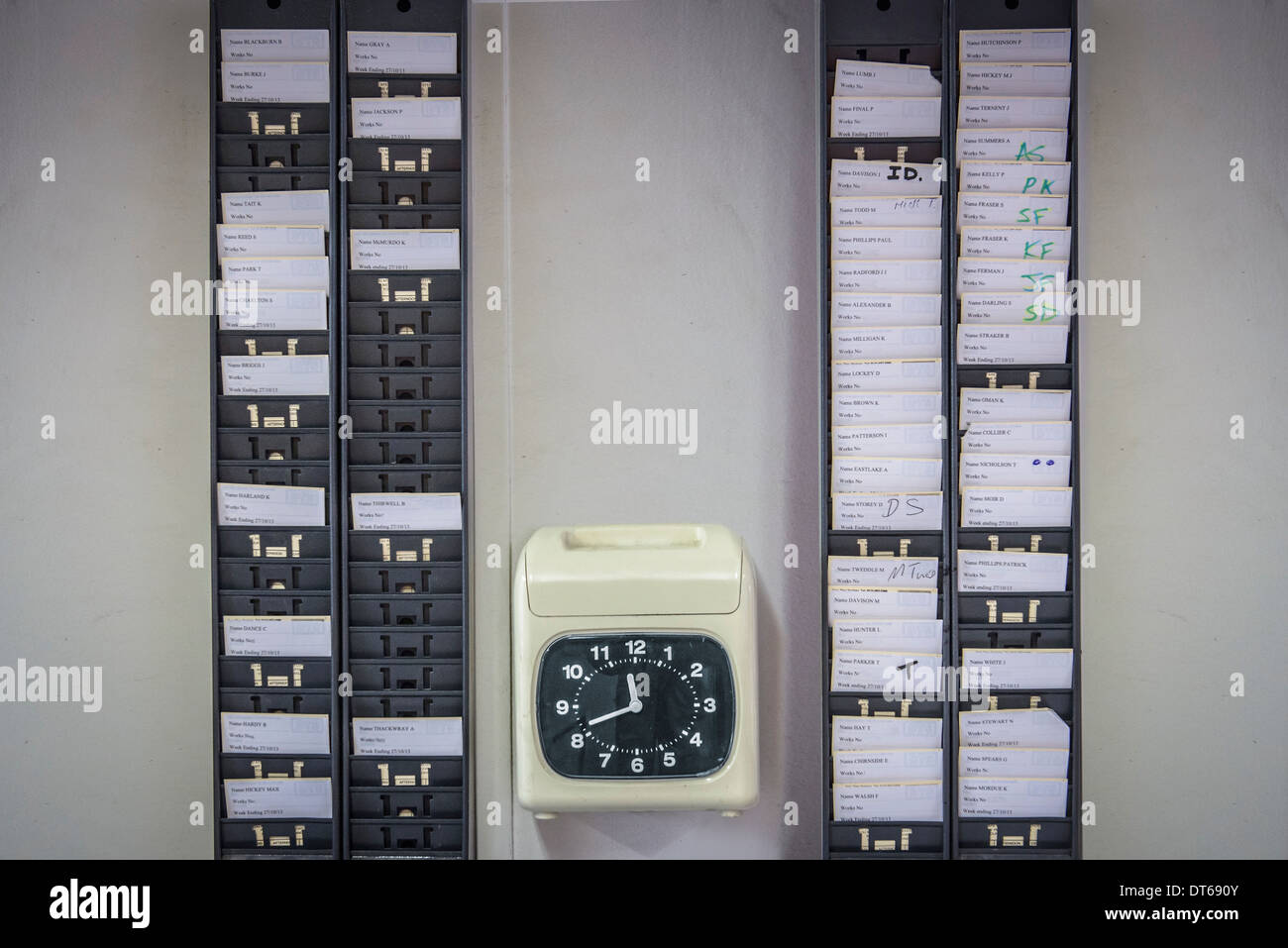 Time clock hi-res stock photography and images - Alamy