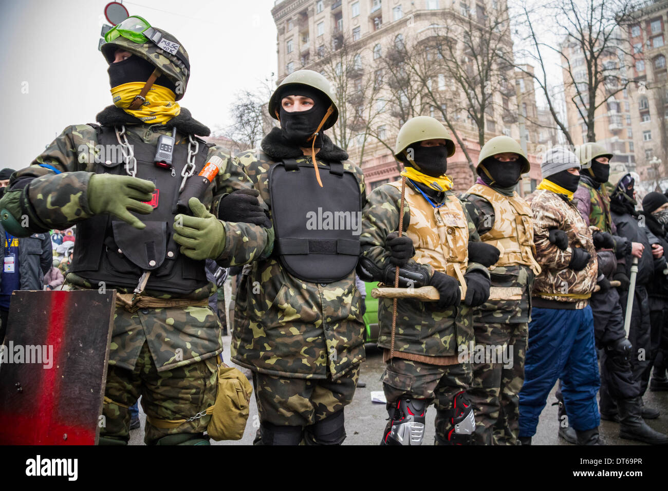 Ukrainian national guard azov battalion hi-res stock photography and ...