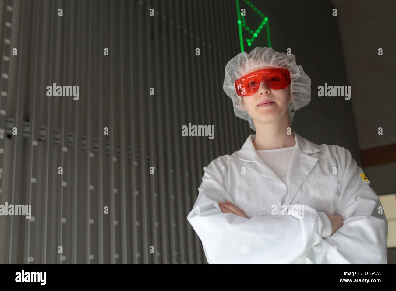 Optical laser laboratory hi-res stock photography and images - Alamy