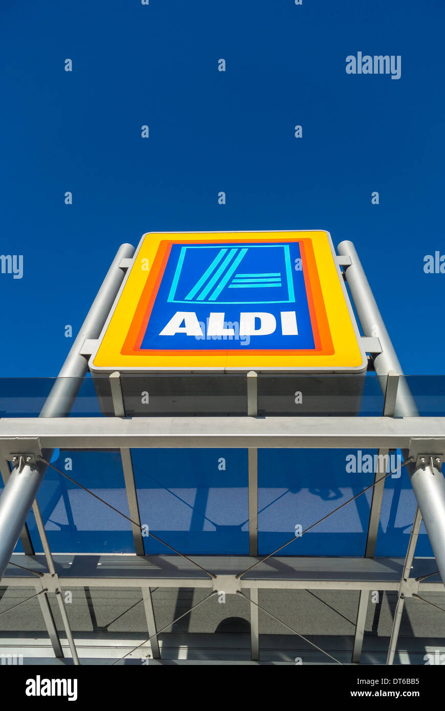 ALDI supermarket sign Stock Photo - Alamy