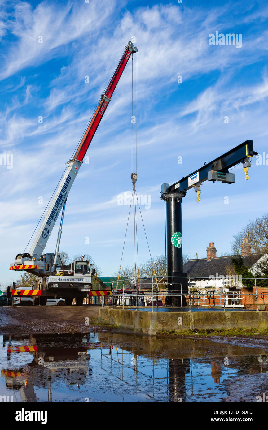 Crane winch hi-res stock photography and images - Alamy