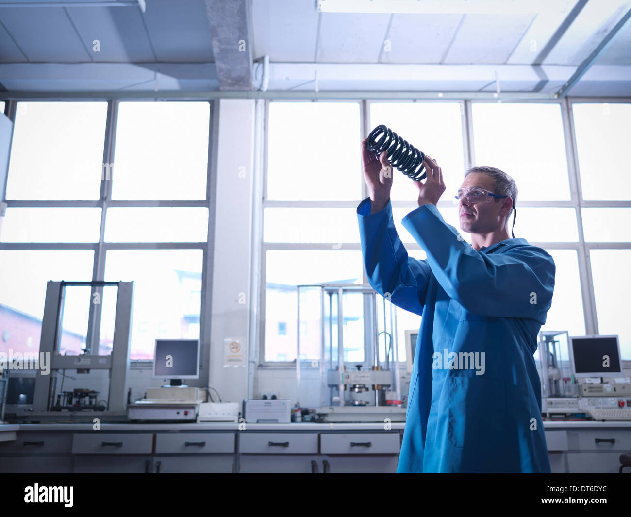 Laboratory quality control hi-res stock photography and images - Alamy