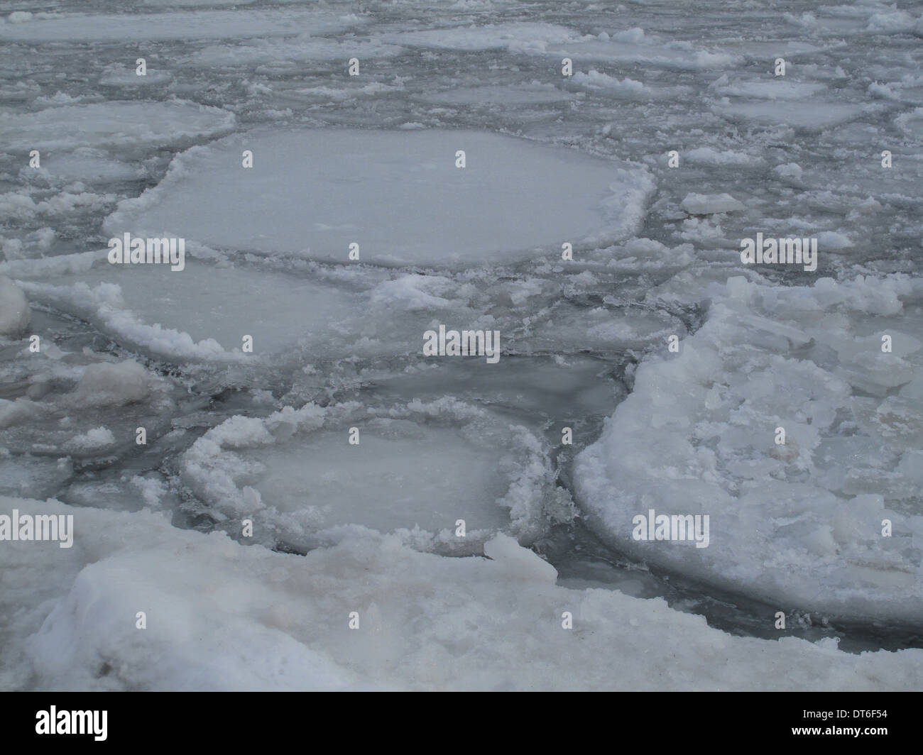 Ontario ice hi-res stock photography and images - Alamy