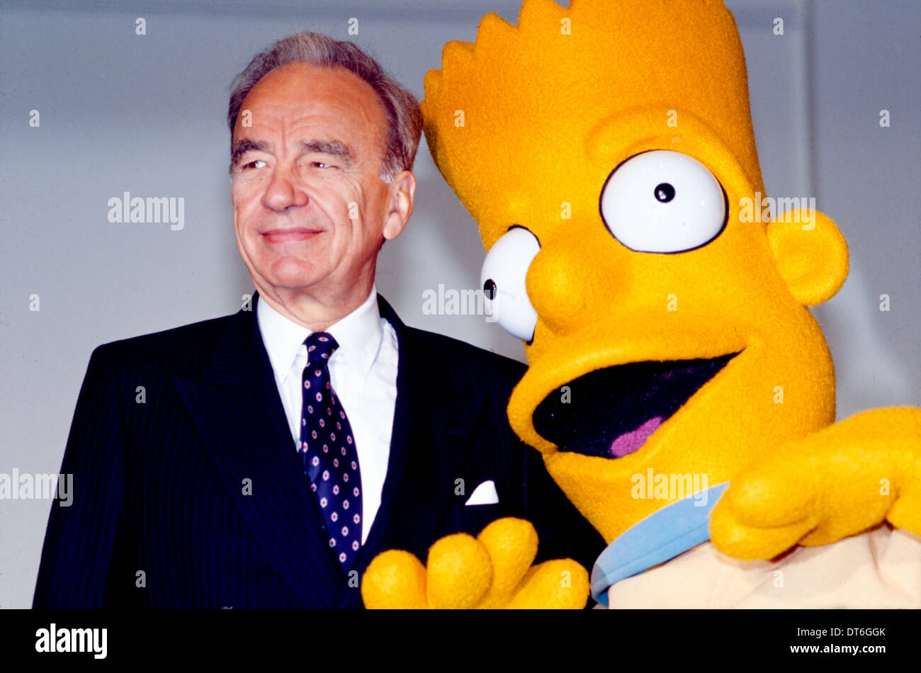 The Simpsons Tv Stock Photos & The Simpsons Tv Stock Images - Alamy