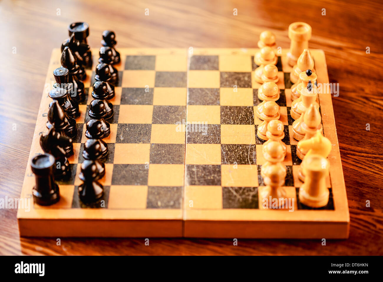 Ancient chess set hi-res stock photography and images - Alamy