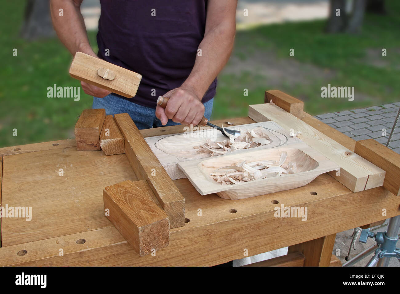 Carving wooden trays Stock Photo - Alamy
