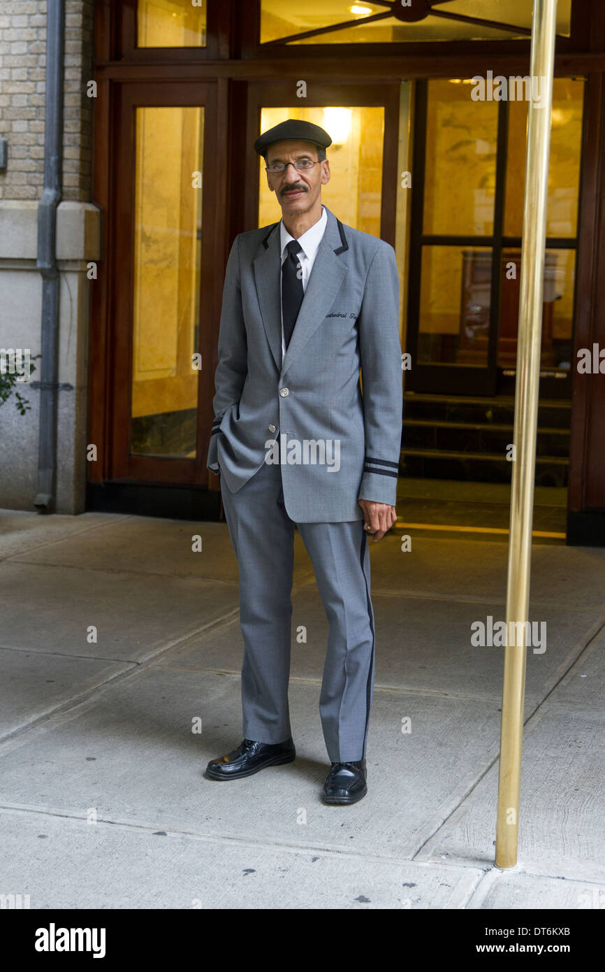 New york doorman hi-res stock photography and images - Alamy