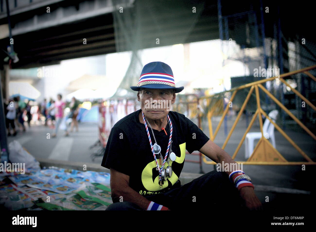 Pathumwan, Bangkok, Thailand. 8th Feb, 2014. A anti-government ...