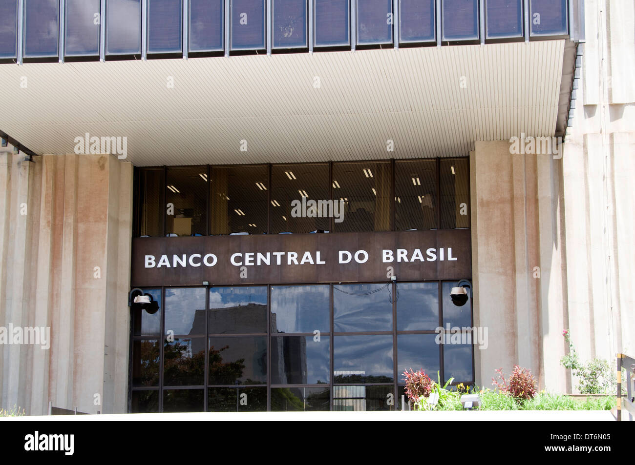 Brazilian Bank High Resolution Stock Photography and Images - Alamy