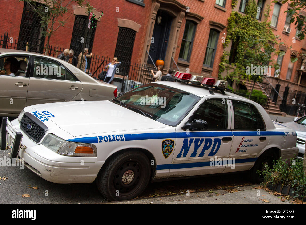 New York City Police Car Stock Photos & New York City Police Car Stock ...