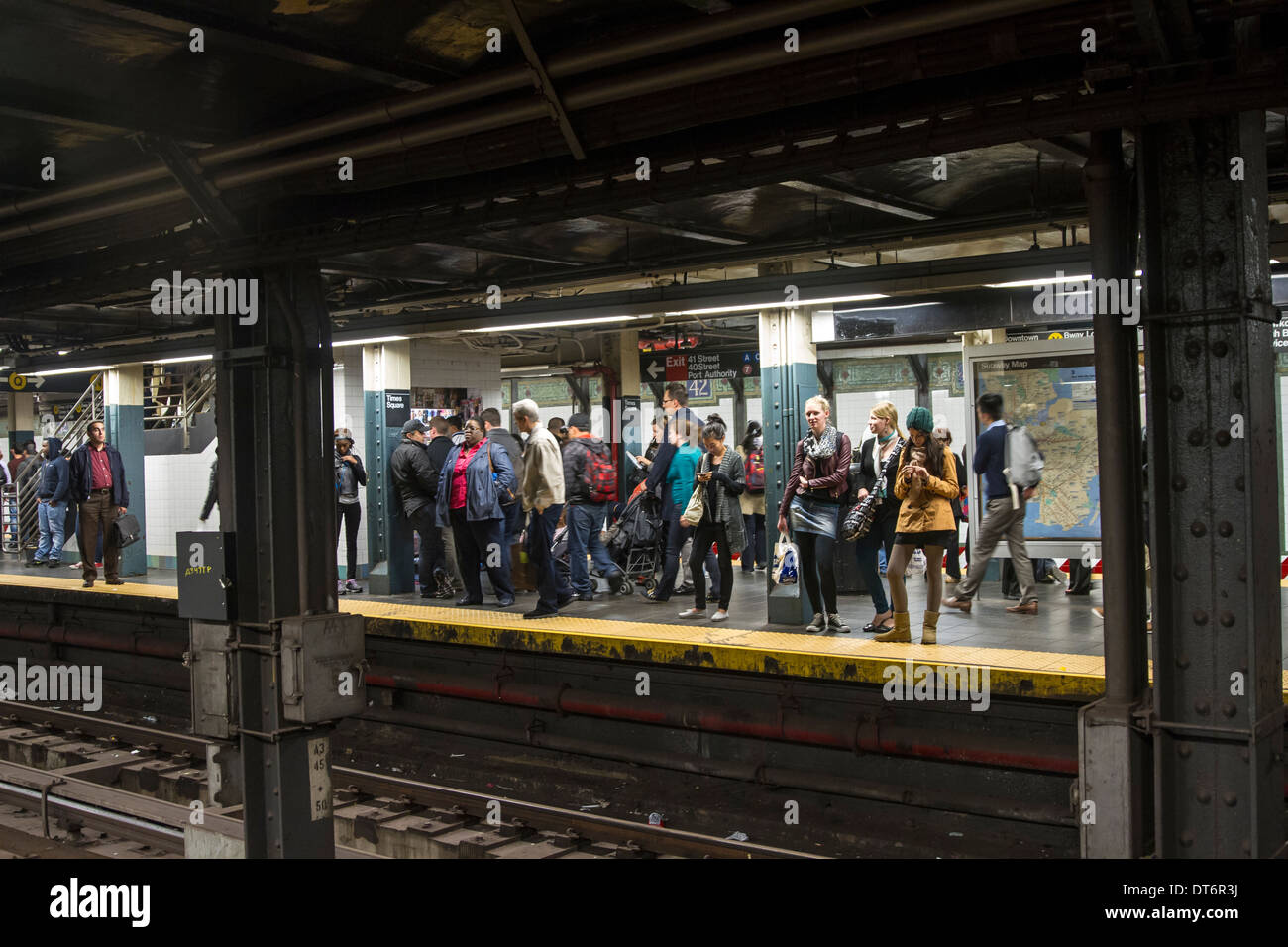 Subway under railway hi-res stock photography and images - Alamy