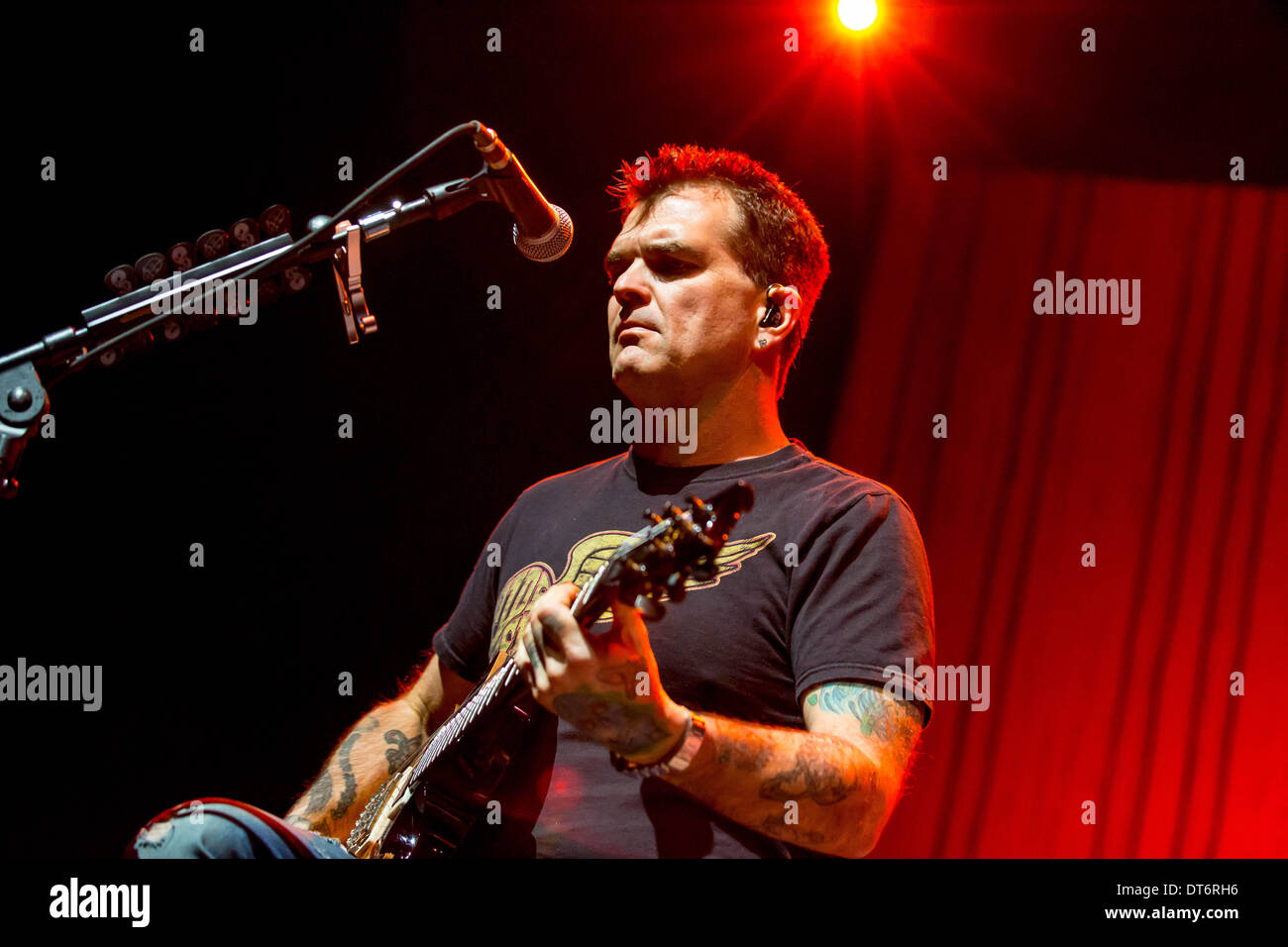 Detroit, Michigan, USA. 10th Feb, 2014. American Rock Guitarist CHRIS ...