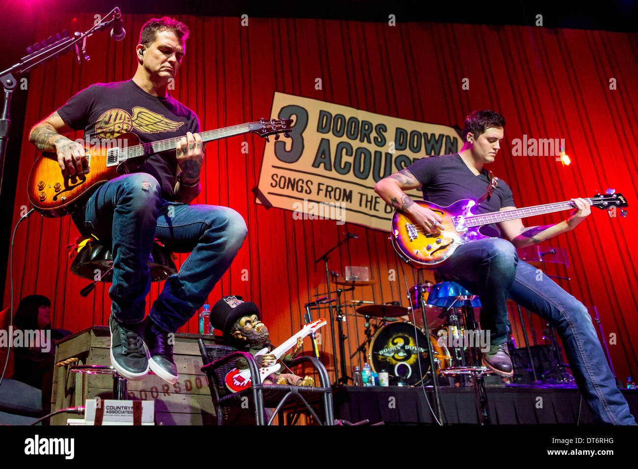 Detroit, Michigan, USA. 10th Feb, 2014. American Rock Guitarist CHRIS ...