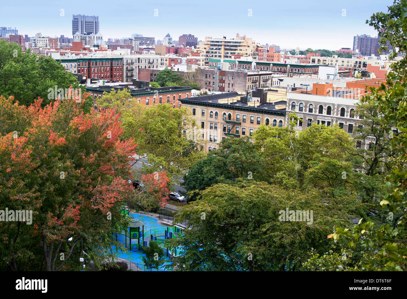 New york city harlem skyline hi-res stock photography and images - Alamy