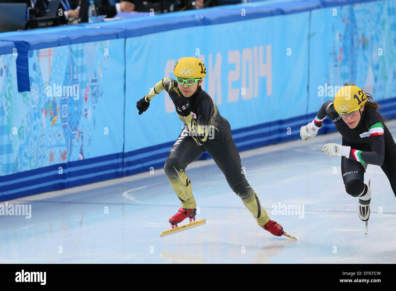 Womens 3000m relay semi final hi-res stock photography and images - Alamy