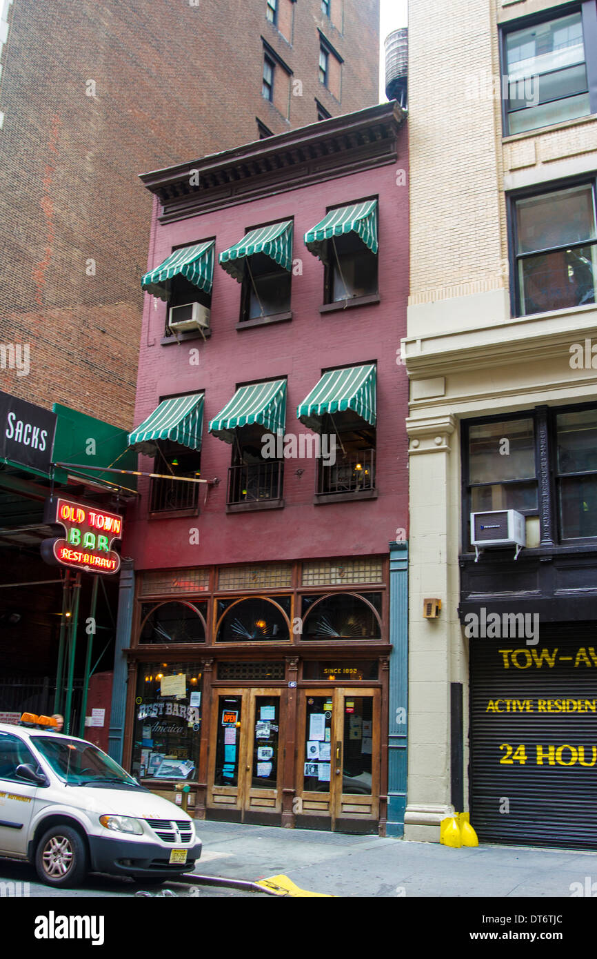 Old Town Bar Stock Photo - Alamy