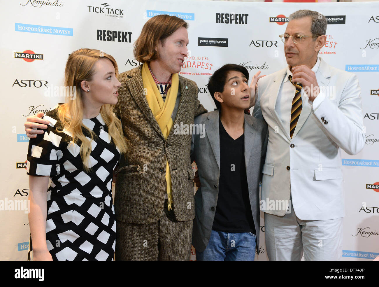 Actress Saoirse Ronan Stock Photos & Actress Saoirse Ronan Stock Images ...